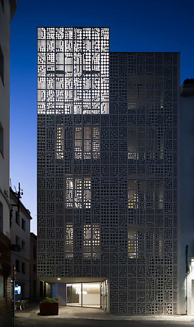 Gallery of Perforated Facade Panel - 15