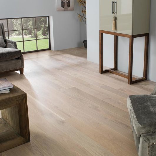 Galeria de Pisos de madera natural - 2